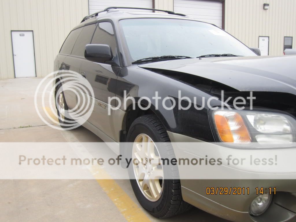 Parting out 2000 outback limited, everything is in excellent condition ...