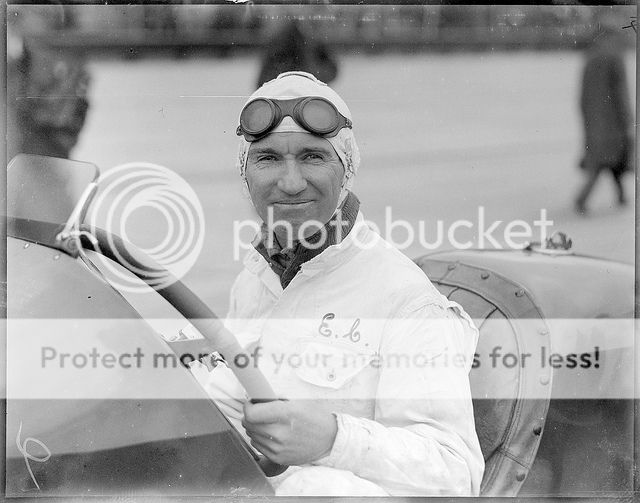 History - 1920s and 30s Leslie Jones car accidents + auto racing photo ...